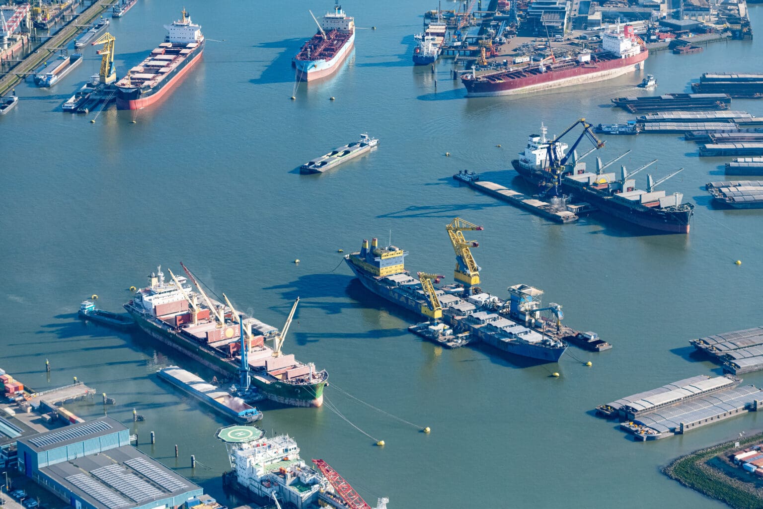 Floating Terminal - Marcor